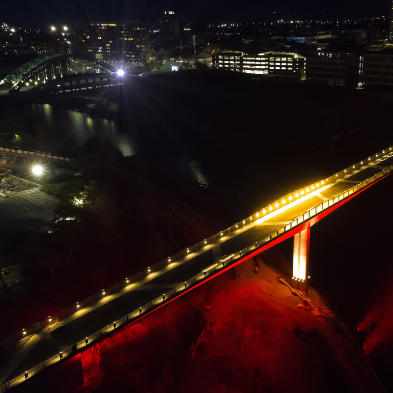 Keel Crossing Illuminated Before Its Full Opening - Behind The Lens